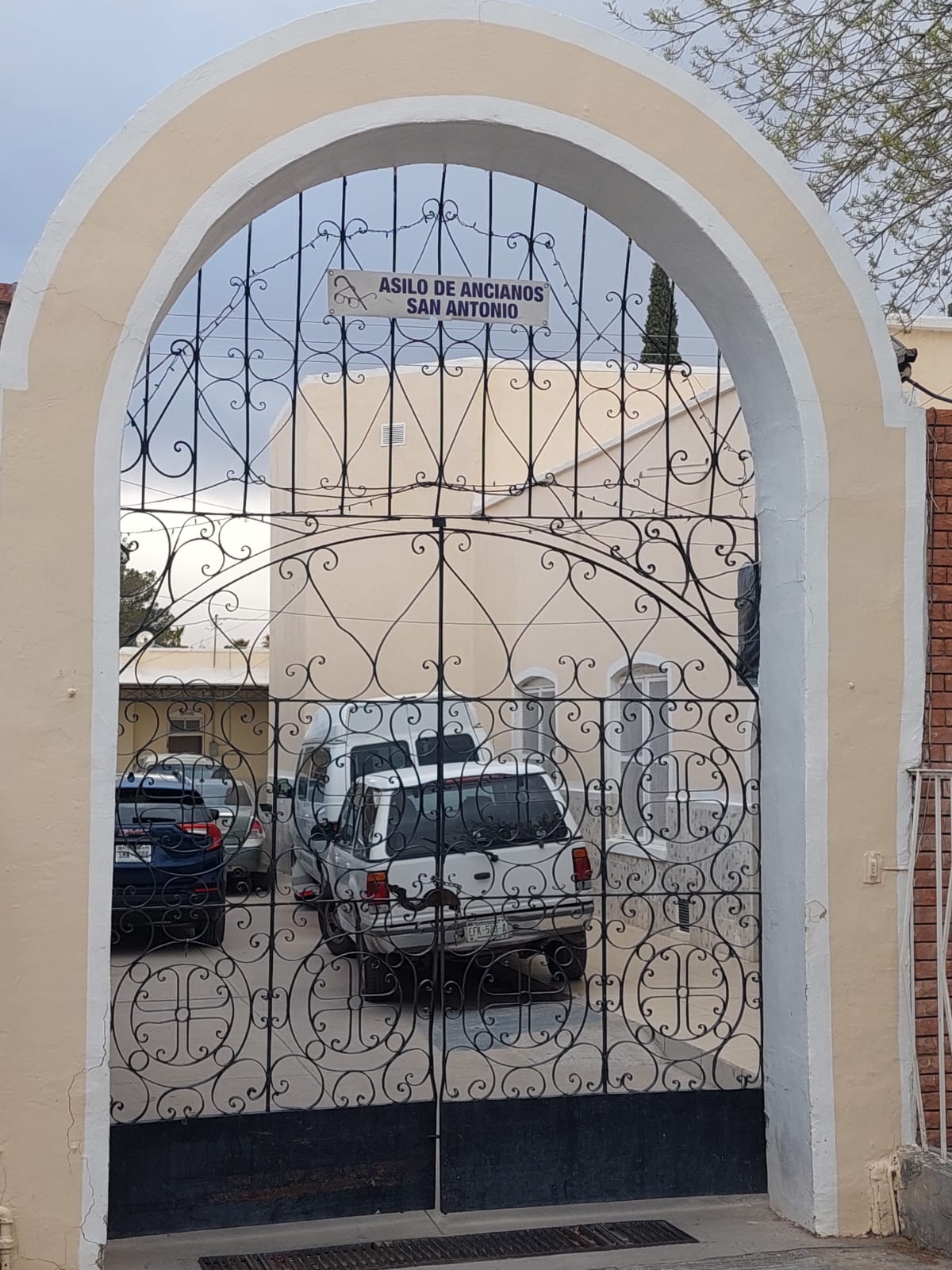 Hay más de 2 mil 625 años de historias en asilo Senecú - Circuito Frontera